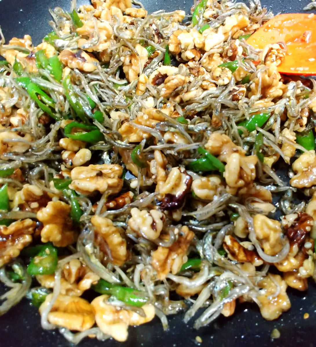 Delicious Candied small anchovies - Kevin's Choice